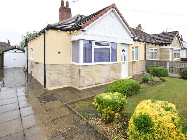 2 bedroom bungalow for sale