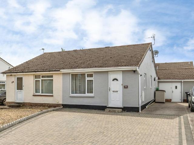2 bedroom bungalow for sale