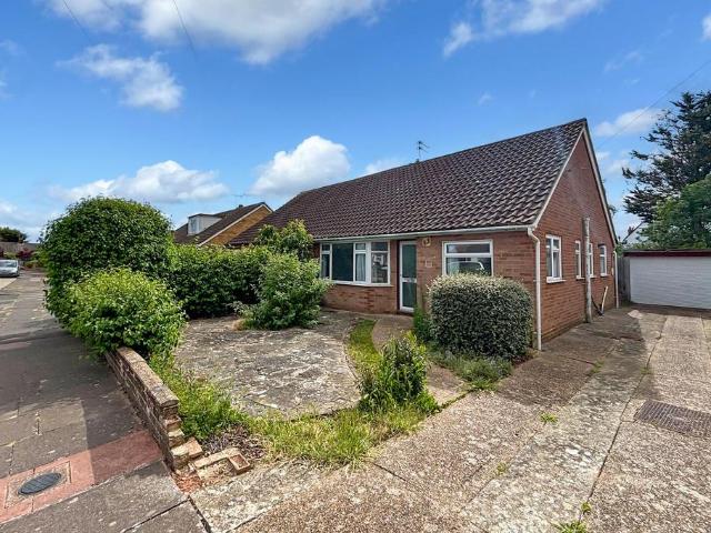 2 bedroom bungalow for sale