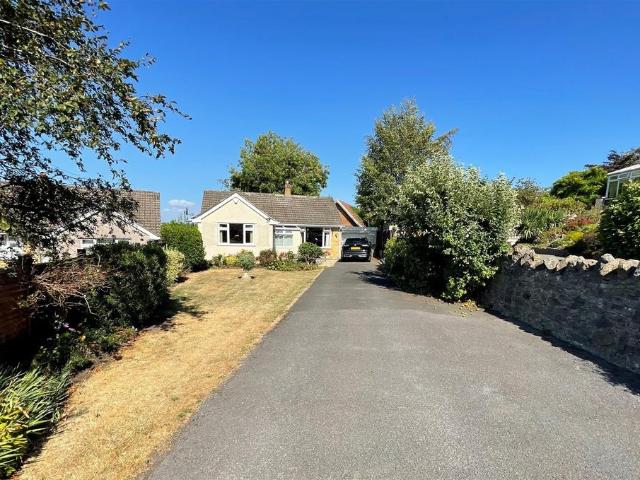 2 bedroom bungalow for sale