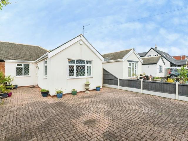 2 bedroom bungalow for sale