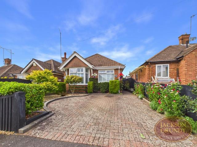 2 bedroom bungalow for sale