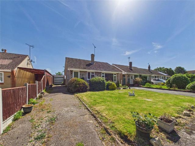 2 bedroom bungalow for sale