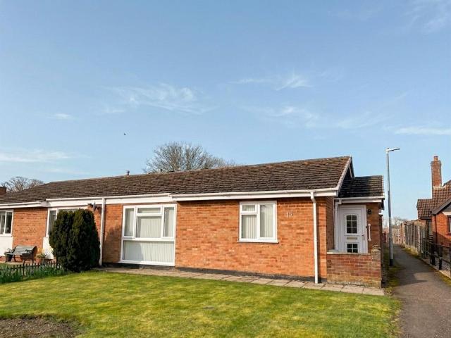 2 bedroom bungalow for sale