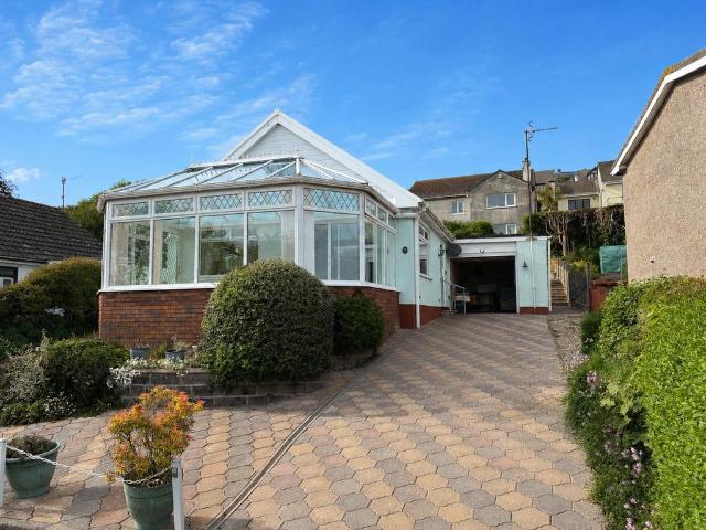 2 bedroom bungalow for sale