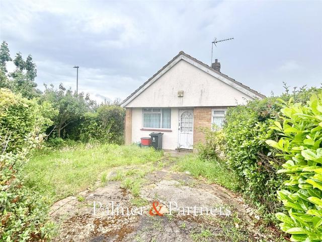 2 bedroom bungalow for sale