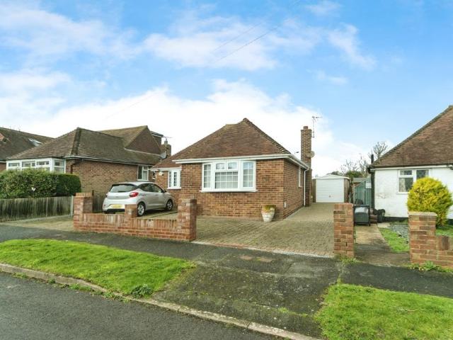 2 bedroom bungalow for sale