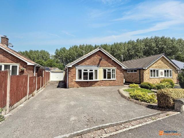 2 bedroom bungalow for sale