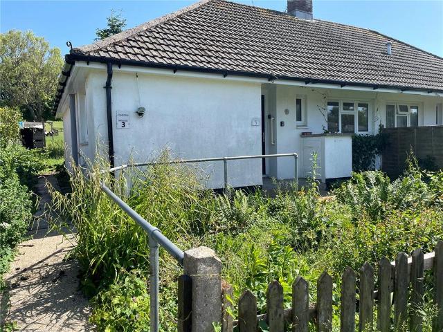 2 bedroom bungalow for sale