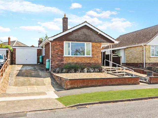 2 bedroom bungalow for sale