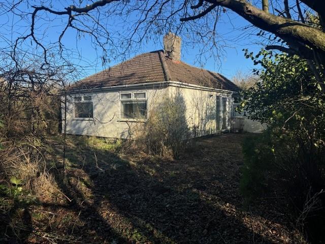 2 bedroom bungalow for sale