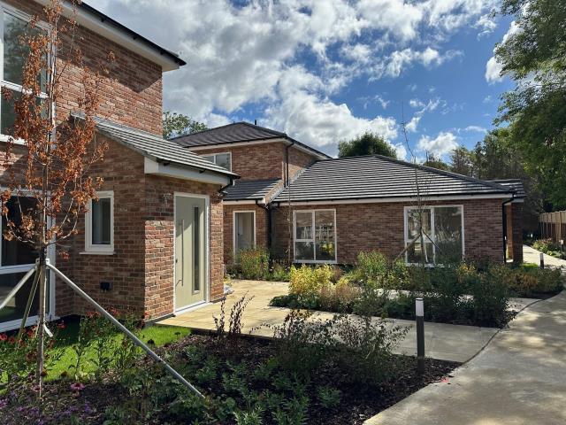 2 bedroom bungalow for sale