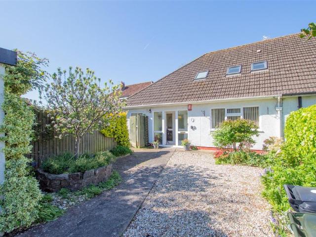 2 bedroom bungalow for sale