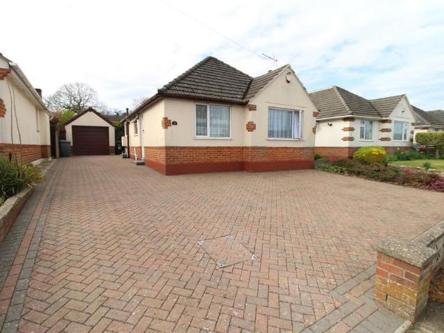 2 bedroom bungalow for sale