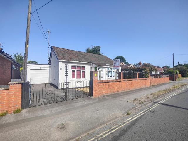 2 bedroom bungalow for sale