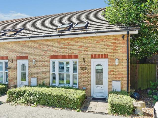 2 bedroom bungalow for sale