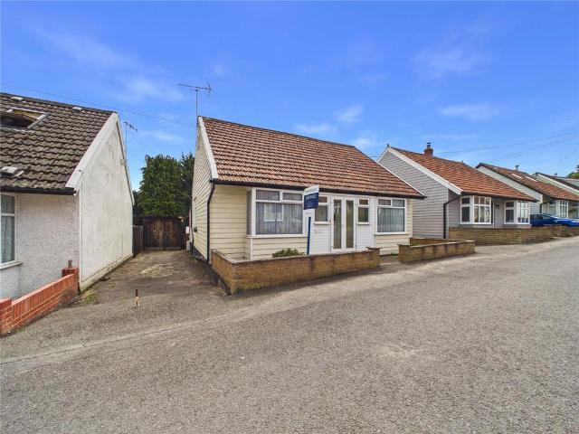 2 bedroom bungalow for sale