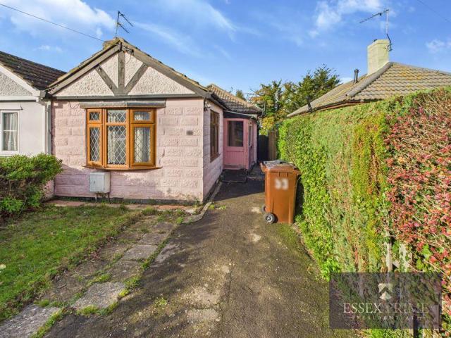 2 bedroom bungalow for sale