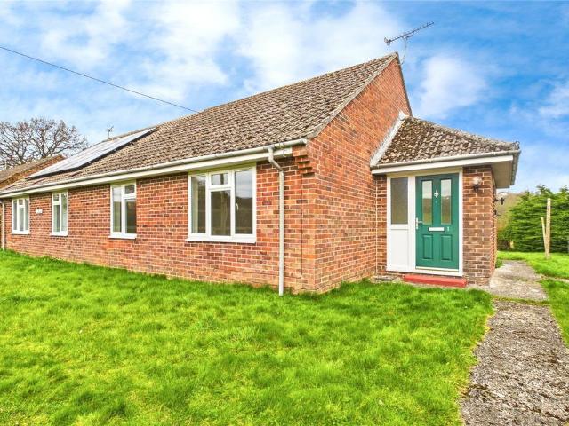 2 bedroom bungalow for sale