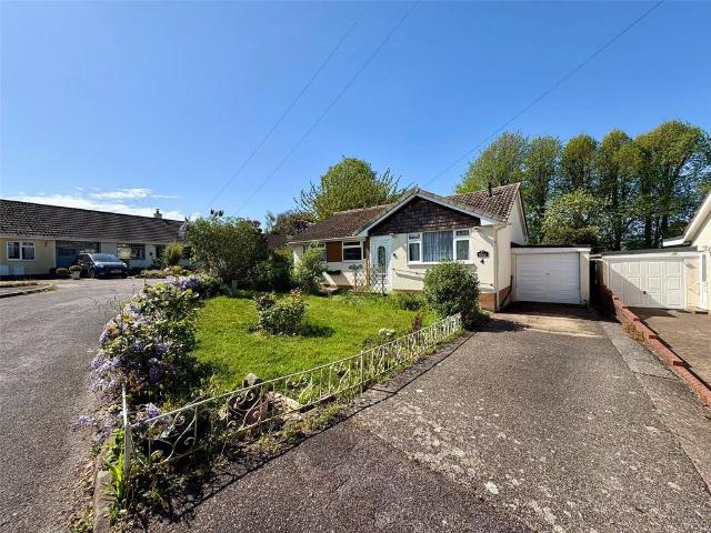 2 bedroom bungalow for sale