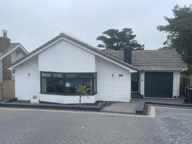 2 bedroom bungalow for sale