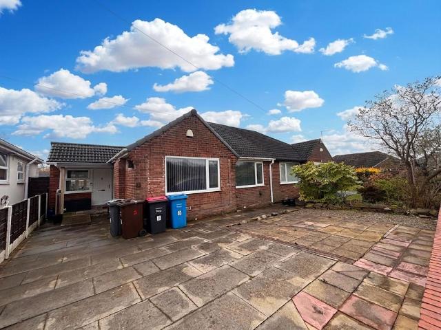 2 bedroom bungalow for sale
