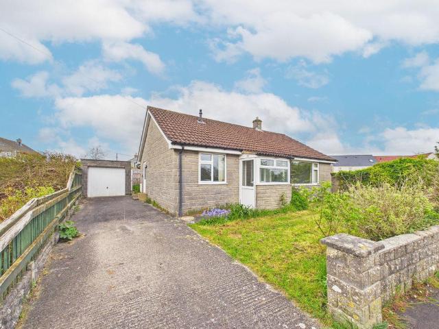 2 bedroom bungalow for sale