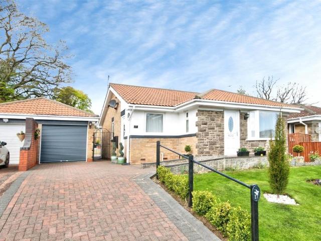 2 bedroom bungalow for sale