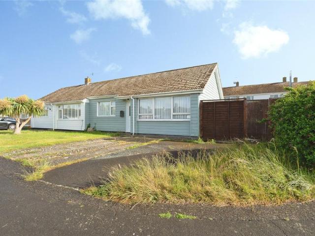 2 bedroom bungalow for sale