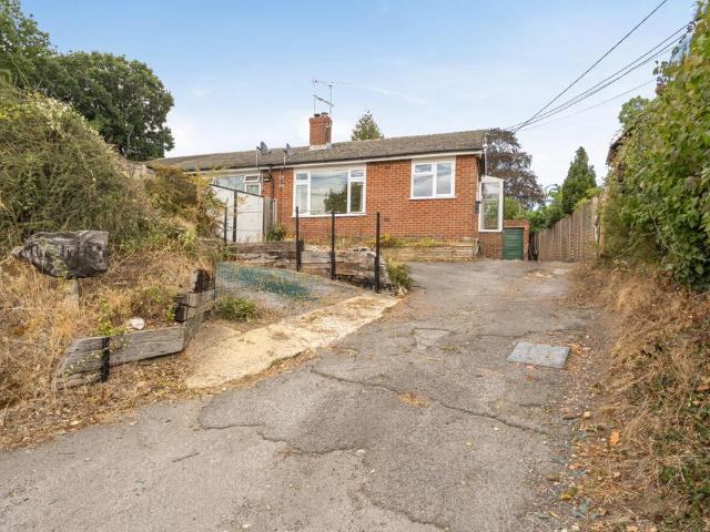 2 bedroom bungalow for sale