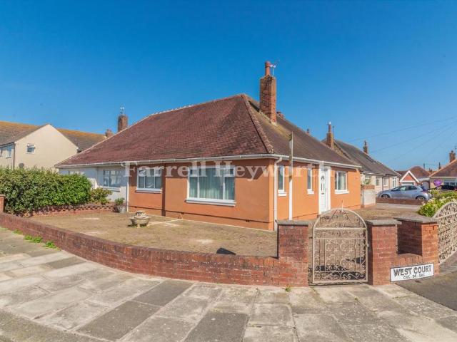 2 bedroom bungalow for sale
