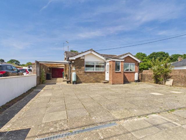 2 bedroom bungalow for sale