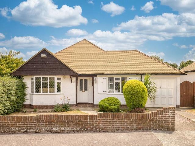 2 bedroom bungalow for sale
