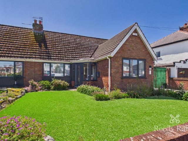 2 bedroom bungalow for sale