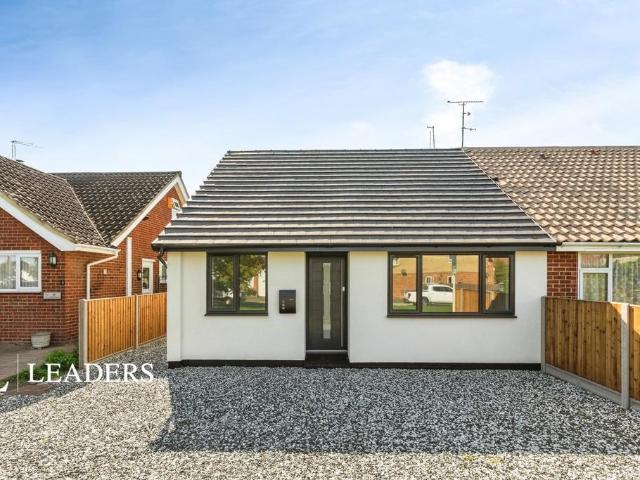 2 bedroom bungalow for sale
