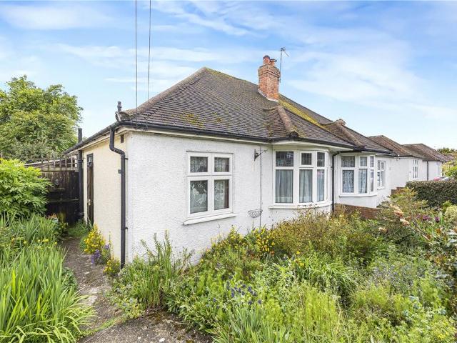 2 bedroom bungalow for sale