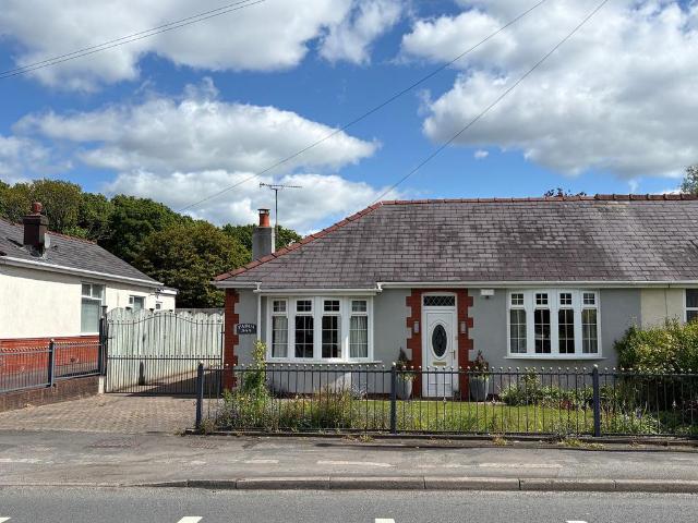 2 bedroom bungalow for sale