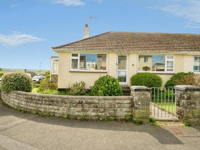 2 bedroom bungalow for sale