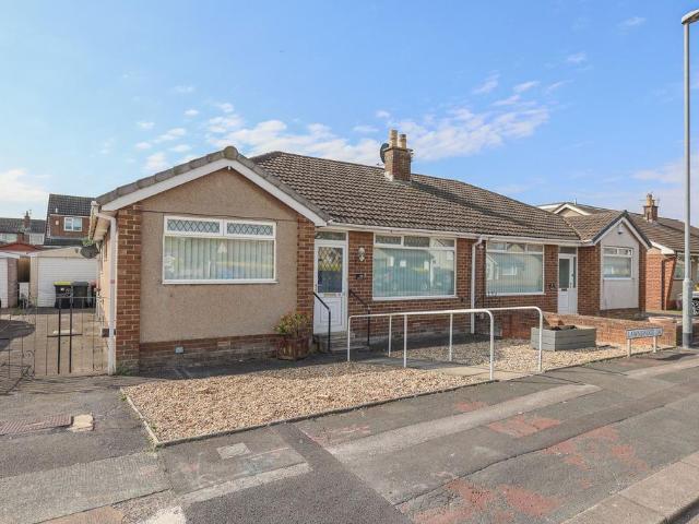 2 bedroom bungalow for sale