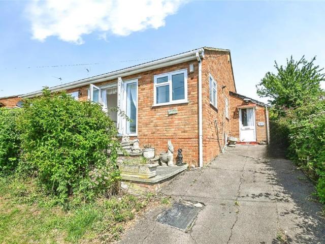 2 bedroom bungalow for sale