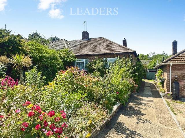 2 bedroom bungalow for sale