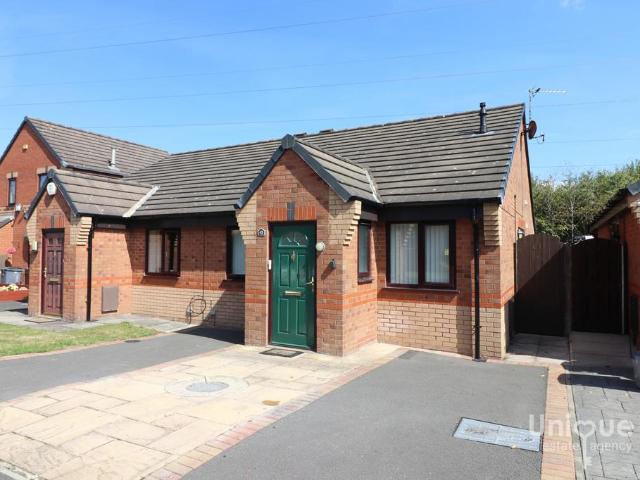 2 bedroom bungalow for sale