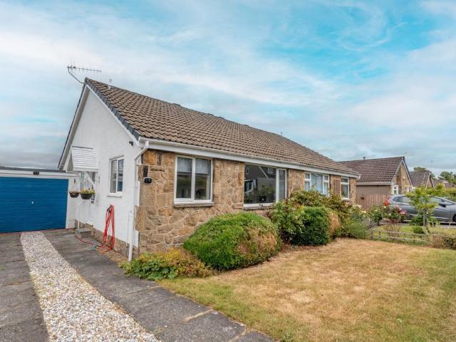2 bedroom bungalow for sale