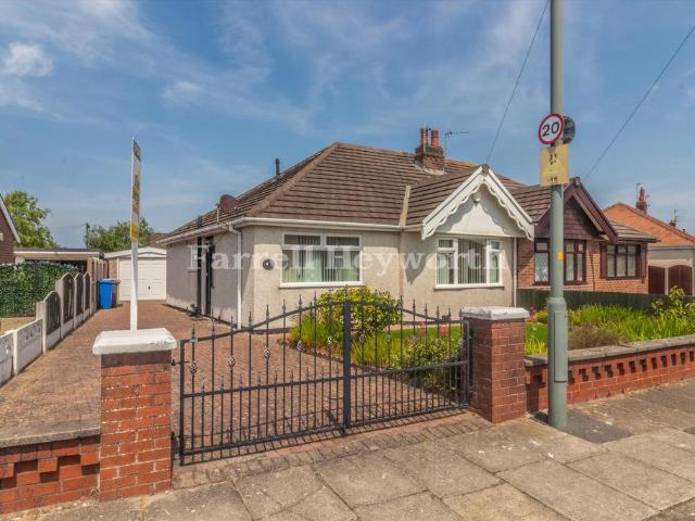 2 bedroom bungalow for sale