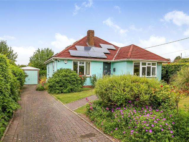 2 bedroom bungalow for sale