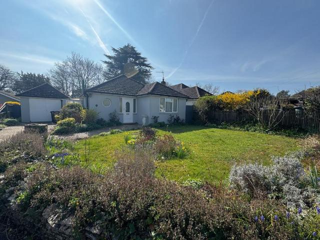 2 bedroom bungalow for sale