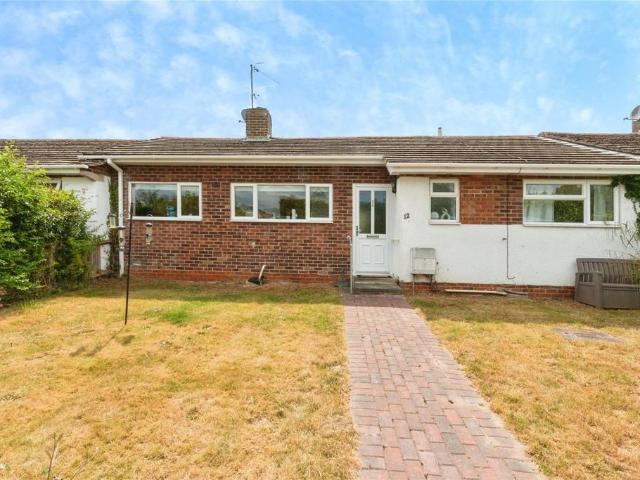 2 bedroom bungalow for sale