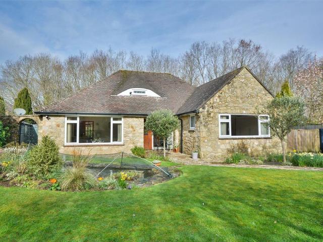 3 bedroom bungalow for sale