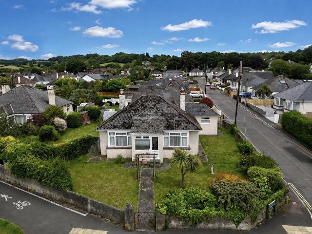2 bedroom bungalow for sale