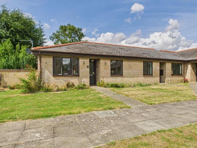 2 bedroom bungalow for sale